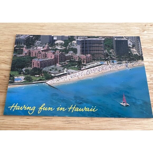 Made In USA | Art | Vintage Hawaii Postcard Royal Hawaiian Hotel Along ...